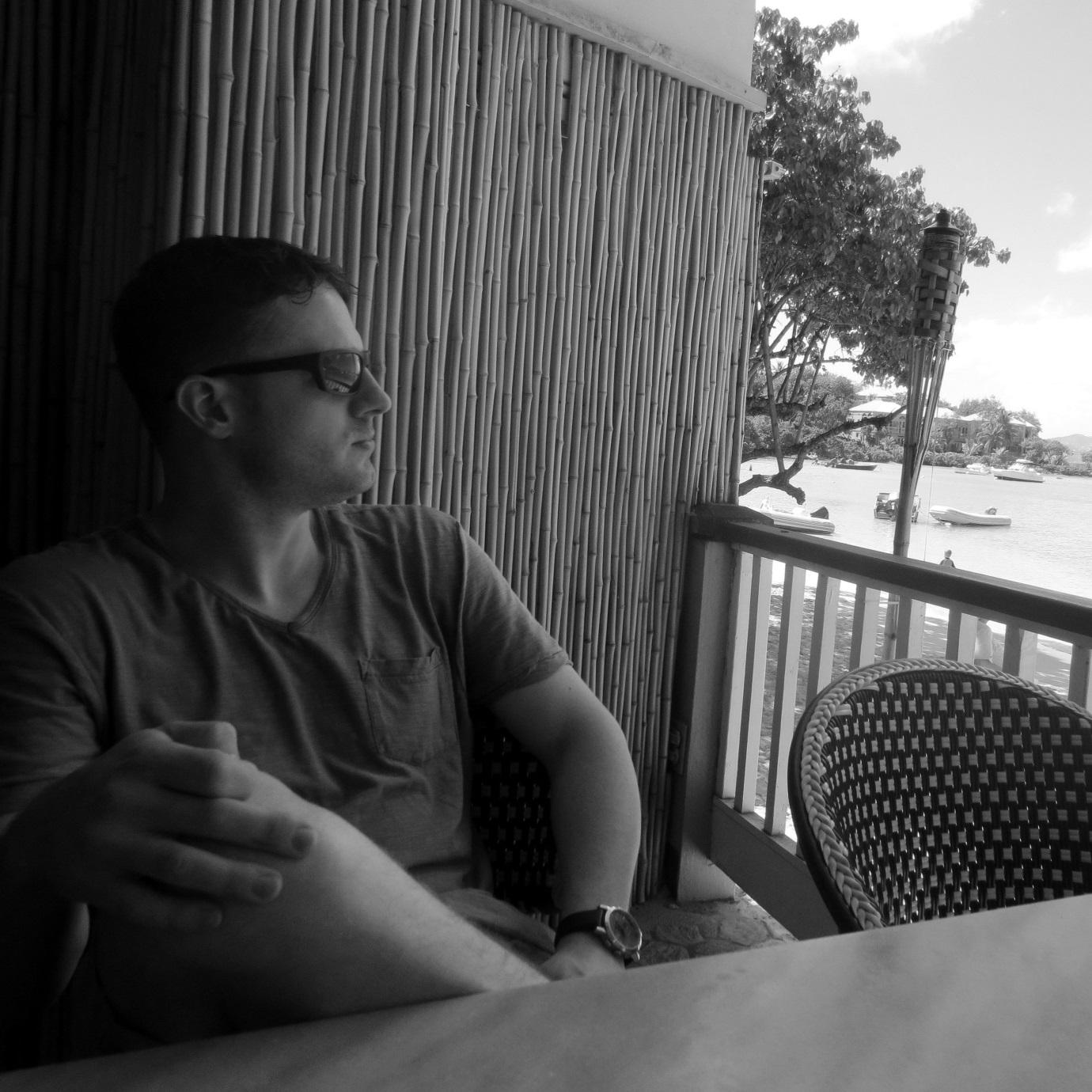 Visual Artist Richard Ferrari creates an interactive art piece to ...